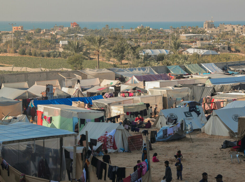 CAREs første nødhjelps-trailer inne i Gaza - CARE